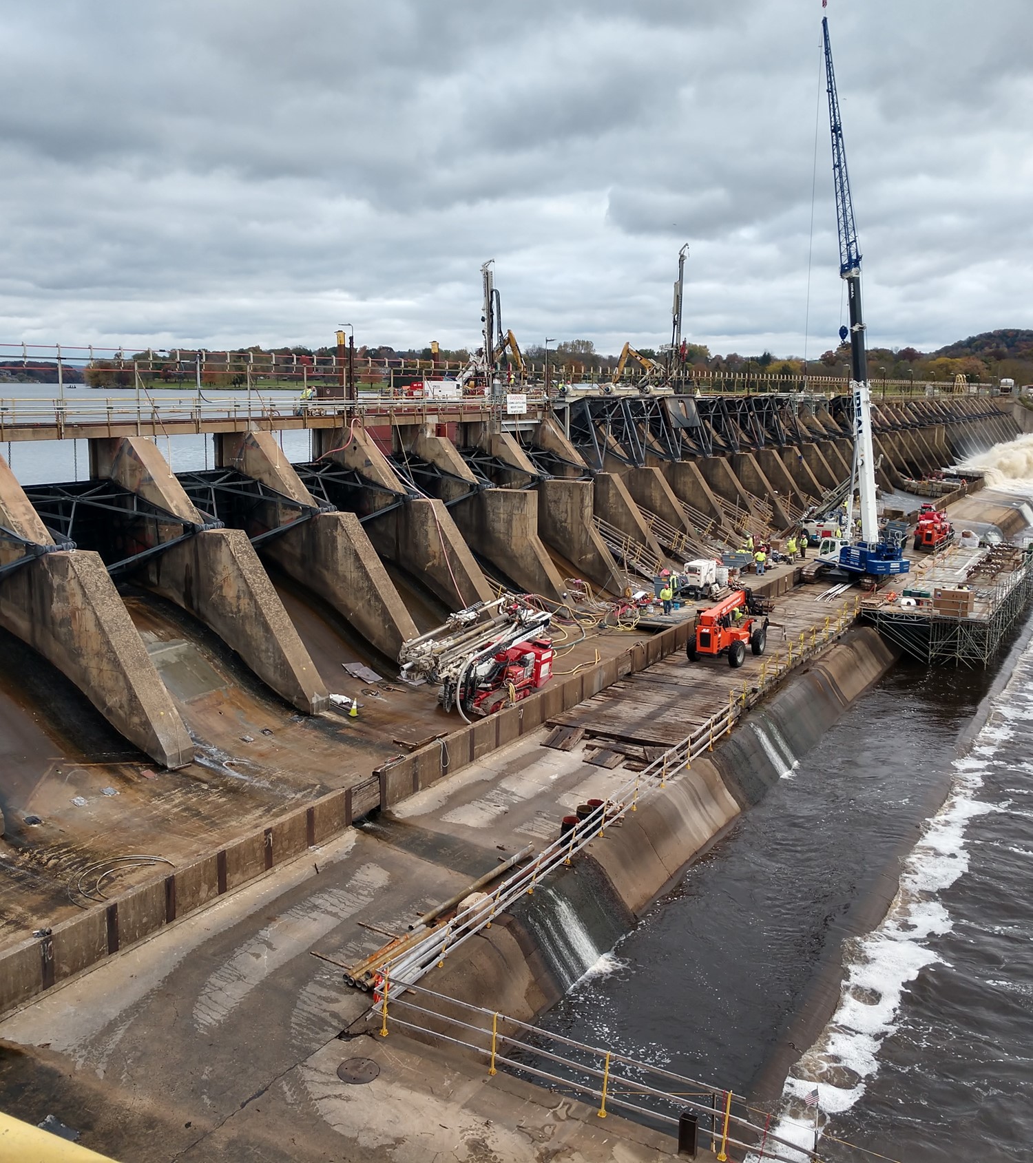 DAM & HYDROPOWER ENGINEERING - Merjent
