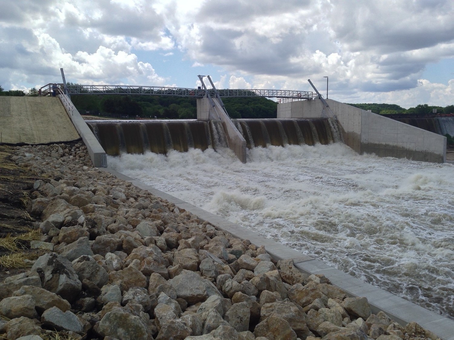 DAM & HYDROPOWER ENGINEERING - Merjent